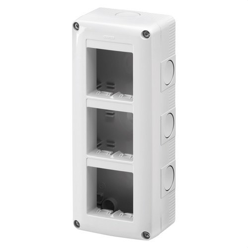 GEWISS Vertical Surface Box 6 Modules IP40 SYSTEM Mechanisms ...